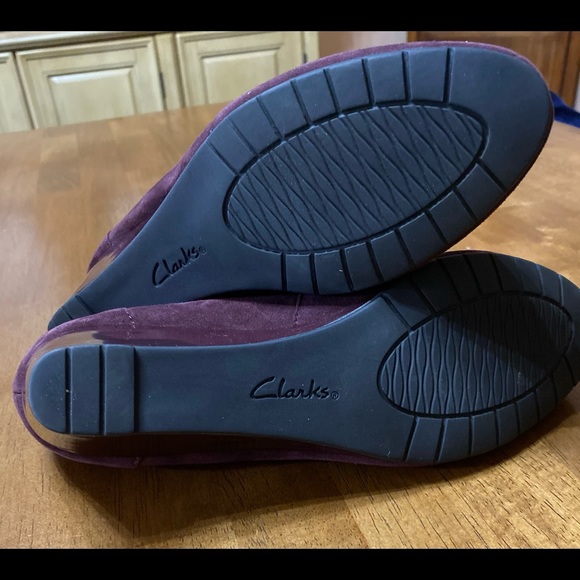 Clarks | Shoes | Collection By Clarks Burgundy Suede Comfort Wedge Heel ...